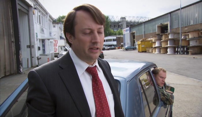 Peep Show | GIFGlobe | "LET'S GO"?! WHERE, JEREMY, YOU BLOODY IDIOT?